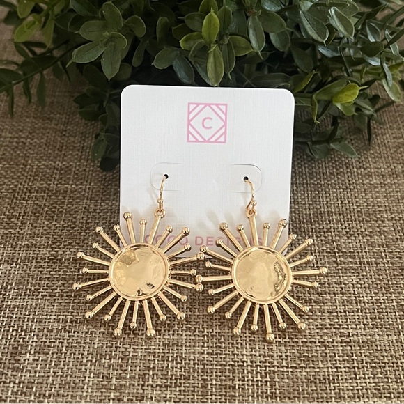 Coco Designs | Jewelry | Coco Designs Pierced Earrings Sunburst Gold ...